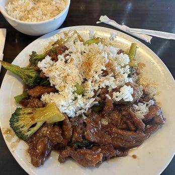 T JIN’S CHINA DINER - Updated September 2024 - 392 Photos & 485 Reviews ...