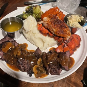 LEFT COAST SEAFOOD & MARKETPLACE - Updated September 2024 - 99 Photos ...