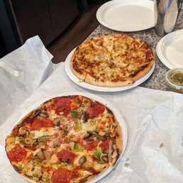 MATTHEW’S PIZZA - Updated September 2025 - 514 Photos & 601 Reviews ...