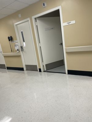 SHERMAN OAKS HOSPITAL - Updated December 2025 - 84 Photos & 467 Reviews ...