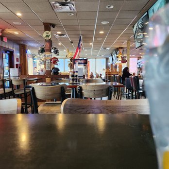 WALLBANGERS BURGER BAR - Updated July 2024 - 76 Photos & 82 Reviews ...