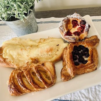 CREAM PAN - Updated May 2024 - 477 Photos & 193 Reviews - 24020 ...