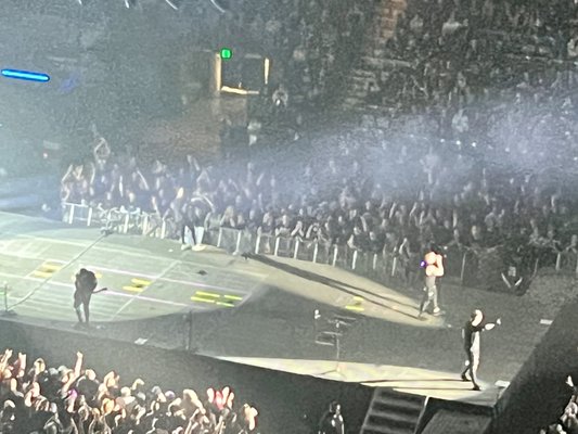 ALLEN COUNTY WAR MEMORIAL COLISEUM - Updated August 2025 - 40 Photos ...