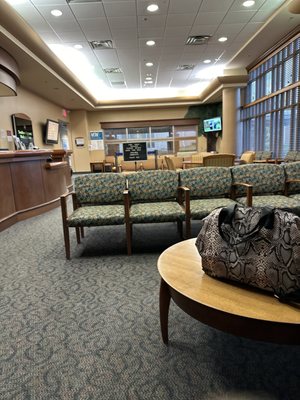 SOUTHERN REGIONAL MEDICAL CENTER - Updated December 2025 - 16 Photos ...