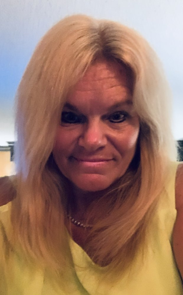 SUNTASTIC TANNING STUDIO - Updated July 2025 - 605 Freeport Rd ...