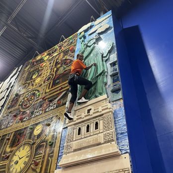 CLIMBZONE LAUREL - Updated December 2025 - 238 Photos & 163 Reviews ...