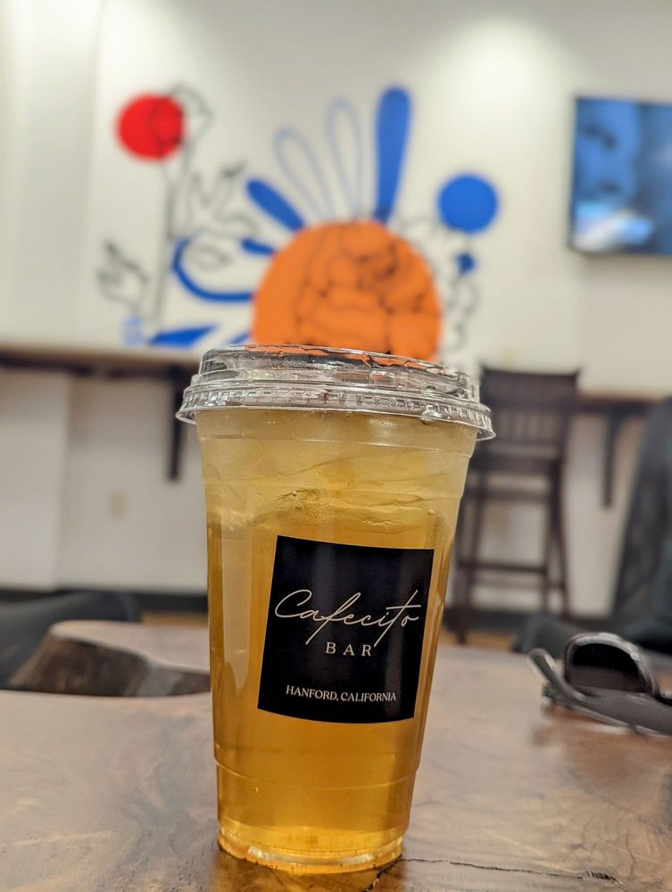 HOLA CAFECITO - Updated April 2025 - 130 Photos & 60 Reviews - 316 N ...