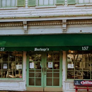 BURBAGES GROCERY - 30 Photos & 22 Reviews - 157 Broad St, Charleston ...