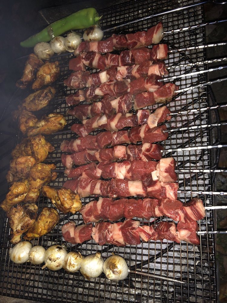 CEDAR’S HALAL MEAT MARKET & GRILL - 27 Photos & 44 Reviews - 4846 ...