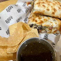 DILLA LIBRE - Updated October 2025 - 512 Photos & 504 Reviews - 8018 E ...