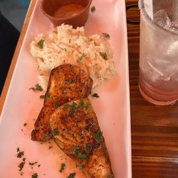 HOOK’D USVI - Updated December 2024 - 255 Photos & 171 Reviews - Red ...