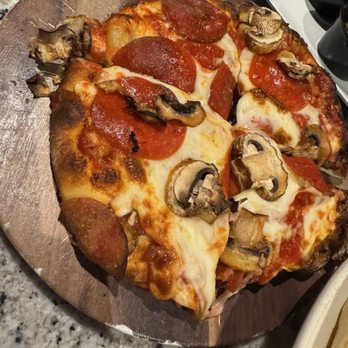 THE DERBY ROOM - Updated November 2025 - 381 Photos & 412 Reviews ...