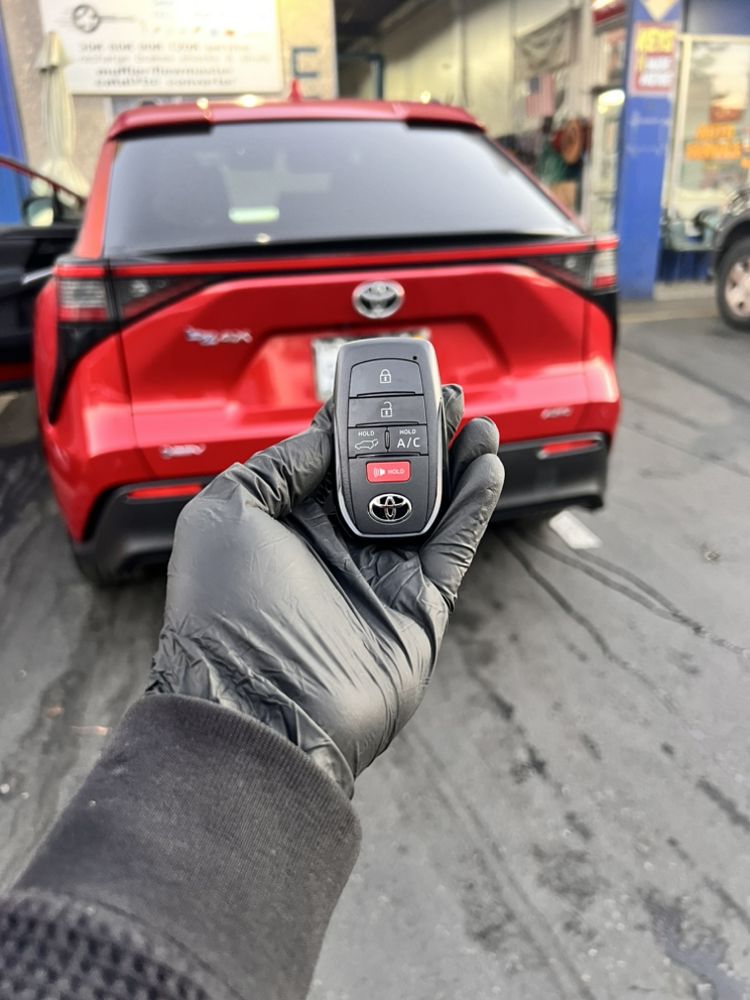 FIRST CHOICE AUTO LOCKSMITH - Updated July 2025 - 50 Photos & 16 Reviews - 1360 White Oaks Rd ...