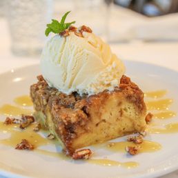 TABLE 100 - Updated January 2026 - 557 Photos & 449 Reviews - 100 Ridge ...