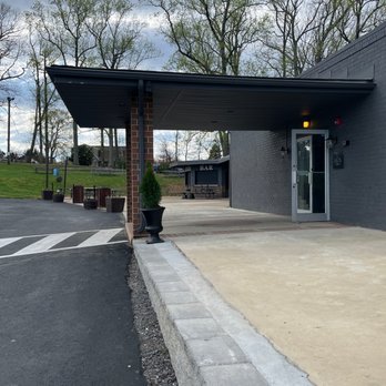 1675 AT THE RIDGES - Updated January 2026 - 12 Photos - 4666 E Bristol ...