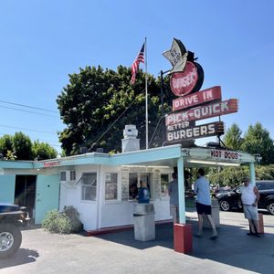 PICK-QUICK DRIVE IN - 326 Photos & 370 Reviews - 4306 Pacific Hwy E ...