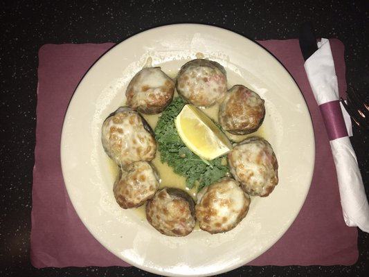 RUSSELL INN - Updated December 2025 - 14 Photos & 64 Reviews - 65 ...