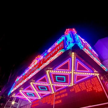 STARLIGHT WHITTIER VILLAGE CINEMAS - Updated December 2025 - 293 Photos ...