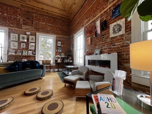 KISMET BOOKS - Updated December 2025 - 10 Photos - 101 N Main St ...