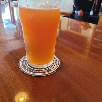 FALL RIVER TAPHOUSE - Updated December 2025 - 144 Photos & 193 Reviews ...