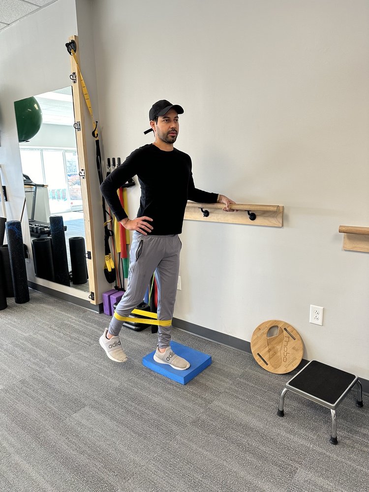 FULL CIRCLE PHYSICAL THERAPY - Updated August 2025 - 2400 Park Rd ...