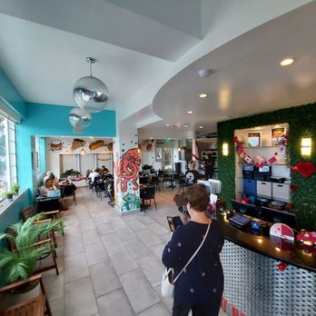 WAVE ASIAN BISTRO & SUSHI - Updated September 2024 - 2085 Photos & 770 ...