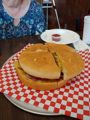 BIG ED’S HAMBURGERS - 26 Photos & 69 Reviews - 12209 N Pennsylvania Ave ...