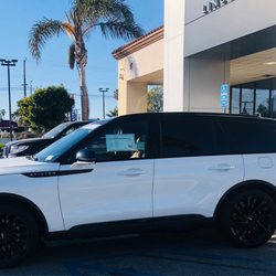 ENVISION FORD OF OXNARD - 74 Photos & 332 Reviews - 1501 Auto Center Dr ...