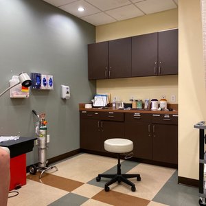 ROPER ST FRANCIS EXPRESS CARE - Updated April 2025 - 13 Photos & 13 ...