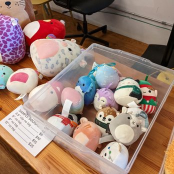 LITTLE ROBOT FRIENDS - 29 Photos - 1832 Danforth Avenue, Toronto ...