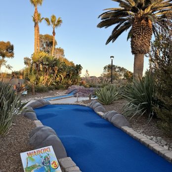 PELLY’S MINI GOLF - Updated October 2025 - 309 Photos & 279 Reviews ...