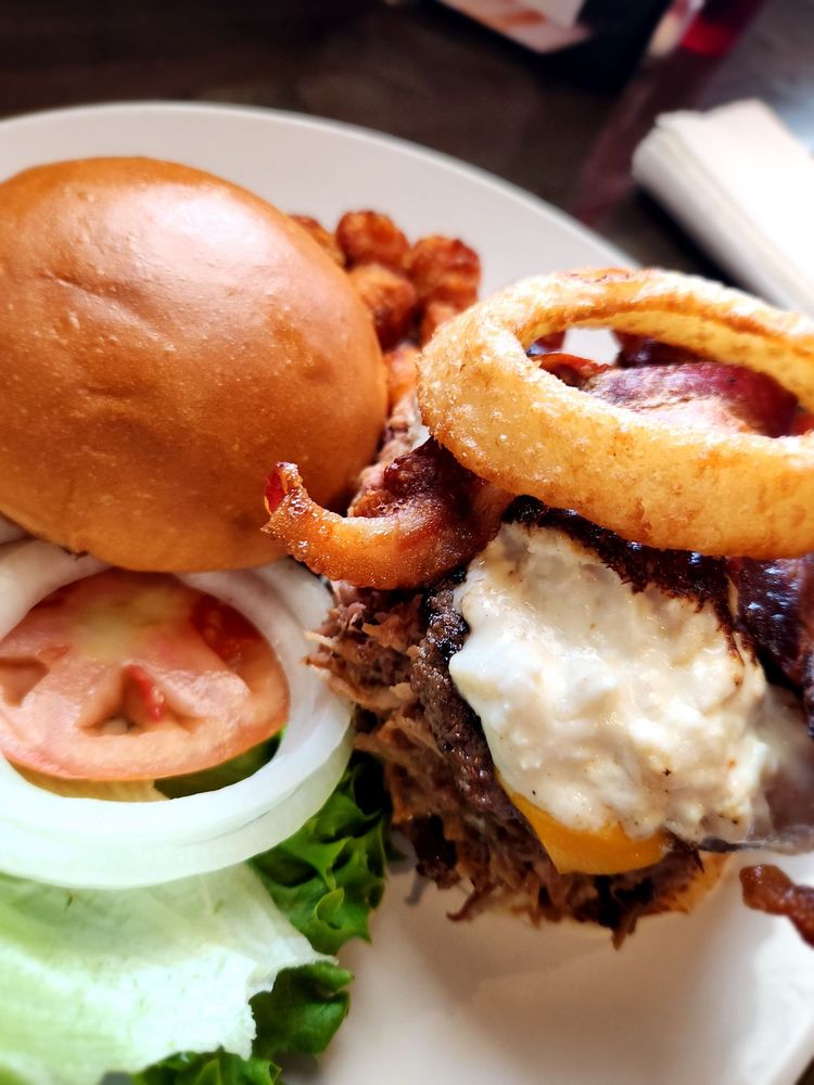 INDUSTRIAL TAPHOUSE WEST - Updated December 2025 - 37 Photos & 43 ...