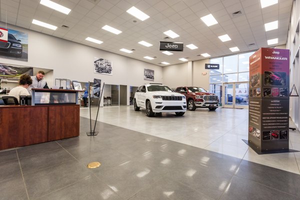 DAVID TAYLOR CHRYSLER - Updated October 2025 - 39 Photos & 10 Reviews ...