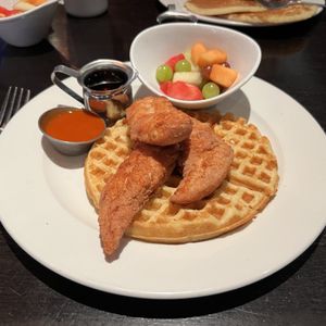 THE NEIGHBORHOOD TAVERN - 49 Photos & 83 Reviews - 318 Main St ...