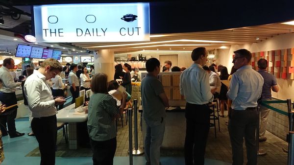 THE DAILY CUT - 39 Photos & 17 Reviews - Salad - 1 Raffles Place ...