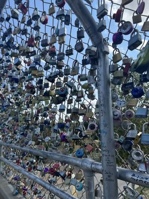 THE LOVE LOCK BRIDGE - Updated October 2025 - 18 Photos & 10 Reviews ...