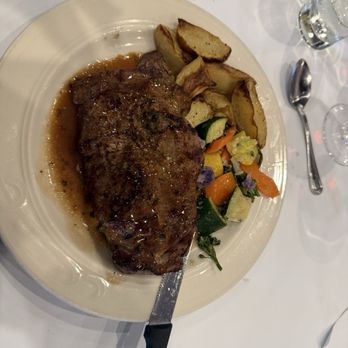 BASQUE CULTURAL CENTER - Updated August 2025 - 1024 Photos & 552 ...