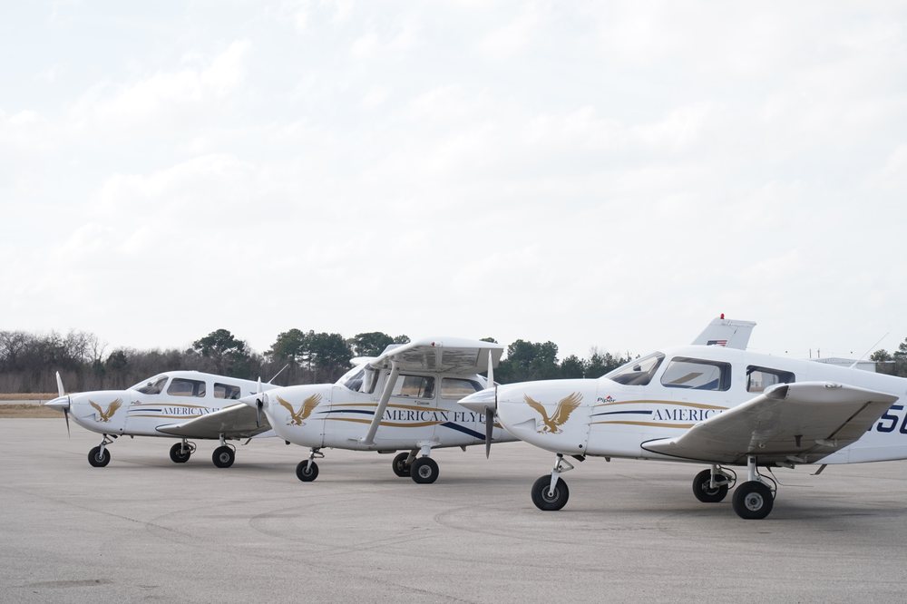 AMERICAN FLYERS - Updated May 2025 - 14 Photos - 5022 Central Pkwy ...