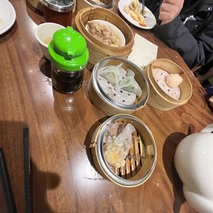 CITY VIEW RESTAURANT - 1400 Photos & 1544 Reviews - 33 Walter U Lum Pl ...