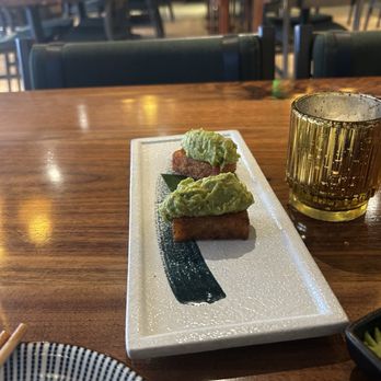 SUSHI ROKU - Updated October 2025 - 464 Photos & 185 Reviews - 405 ...