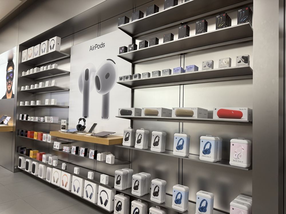 APPLE - WILLOWBROOK MALL - Updated September 2025 - 27 Photos & 105 ...