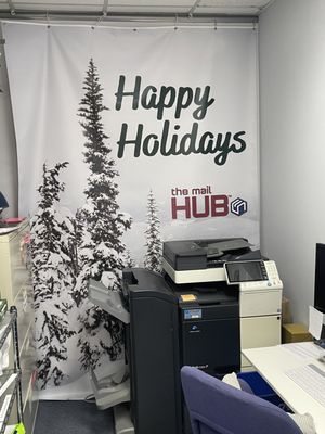 THE MAIL HUB - Updated December 2025 - 39 Reviews - 1420 NW Gilman Blvd ...