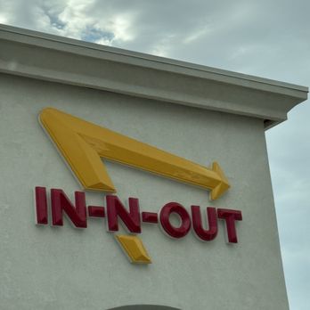 In-N-Out Burger - Book a Table - Updated November 2025 - 22 Photos - 18 ...