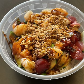 POKE PLUS - Updated July 2025 - 22 Photos & 28 Reviews - 14240 S Bell ...