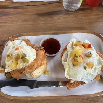 BRUNCHES - Updated June 2025 - 99 Photos & 41 Reviews - 200 Crossroads ...