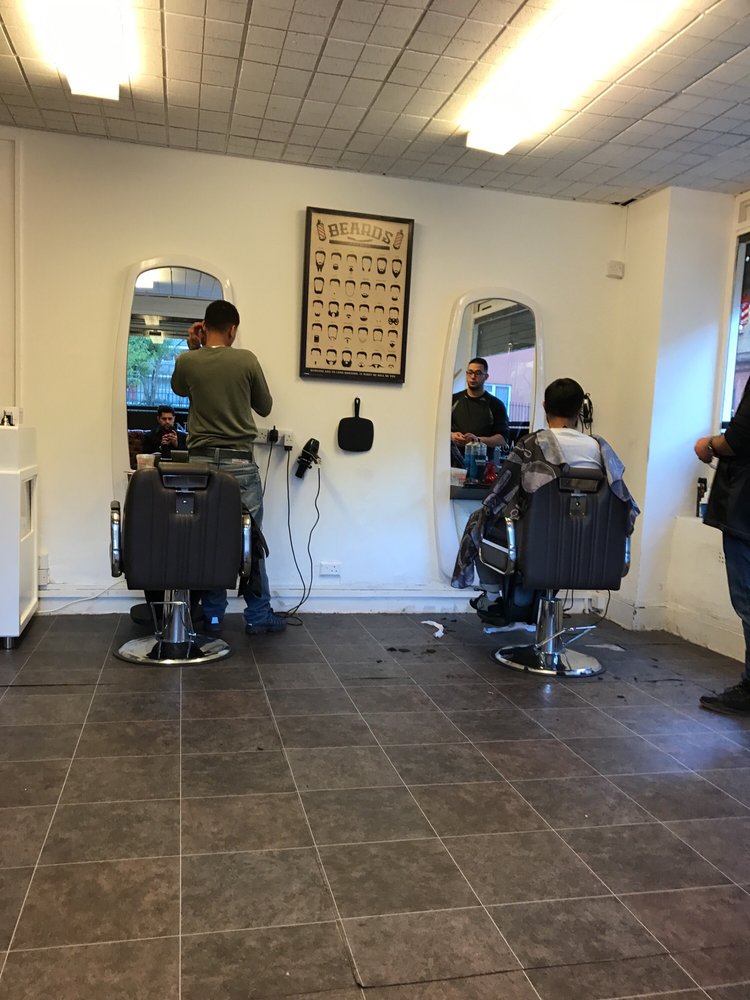 UNIVERSAL BARBER - Updated July 2025 - 90 Cromer Street, London, United ...