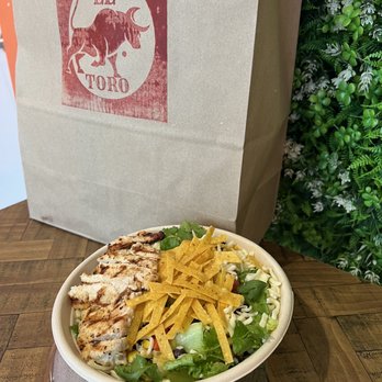 EL TORO GRILL - Updated December 2025 - 39 Photos - 500 Cortlandt St ...
