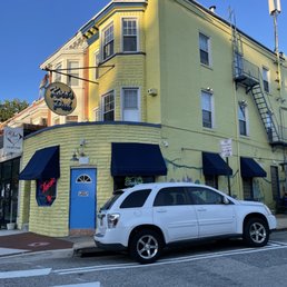 KOCO’S PUB - Updated July 2025 - 827 Photos & 851 Reviews - 4301 ...