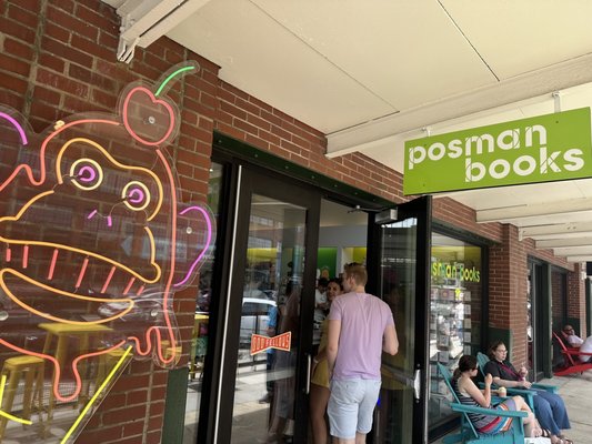 POSMAN BOOKS AT PRODUCE TERMINAL - Updated October 2024 - 43 Photos ...