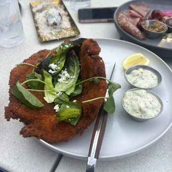 URBAN OAK RALEIGH - Updated January 2026 - 53 Photos & 27 Reviews - 200 ...